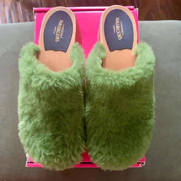 Swedish Hasbeens | Shoes | Swedish Hasbeens Green Fluff Clog | Poshmark